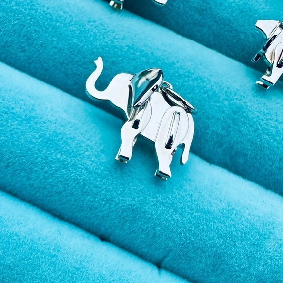 Tiffany & Co. | Jewelry | New Tiffany Save The Wild Mini Elephant Charm ...